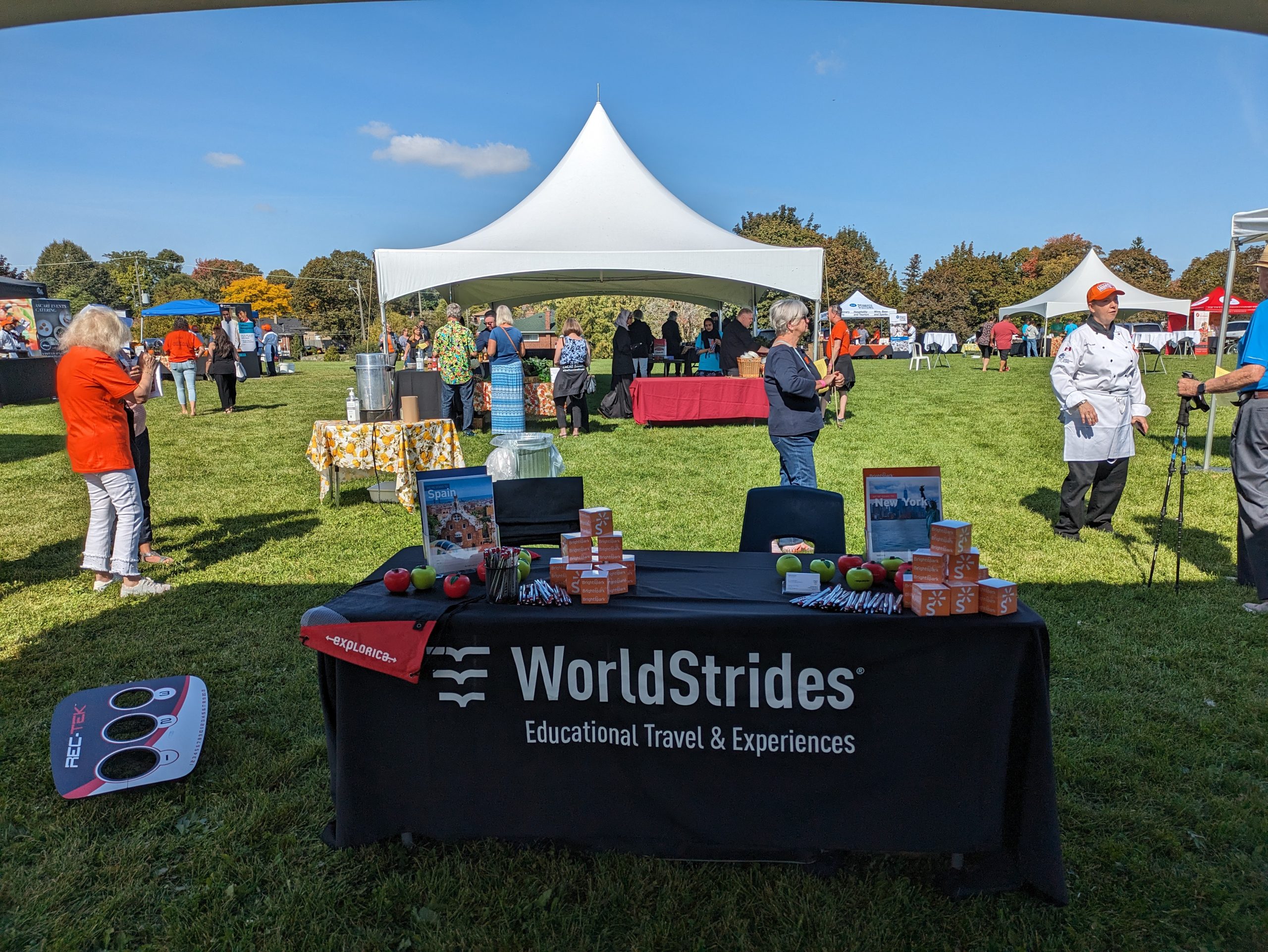 1000003667 | WorldStrides Canada